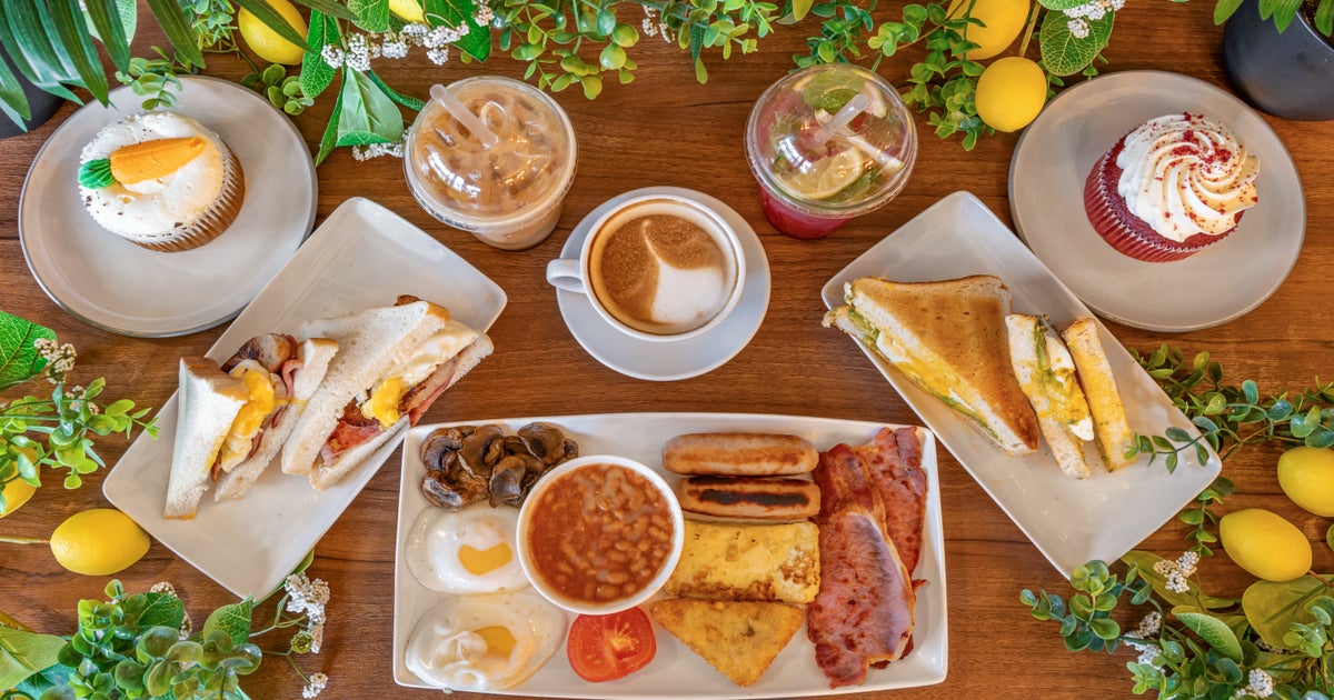 OATEEN Cafe & Adore delivery from Corniche Deira - Order with Deliveroo