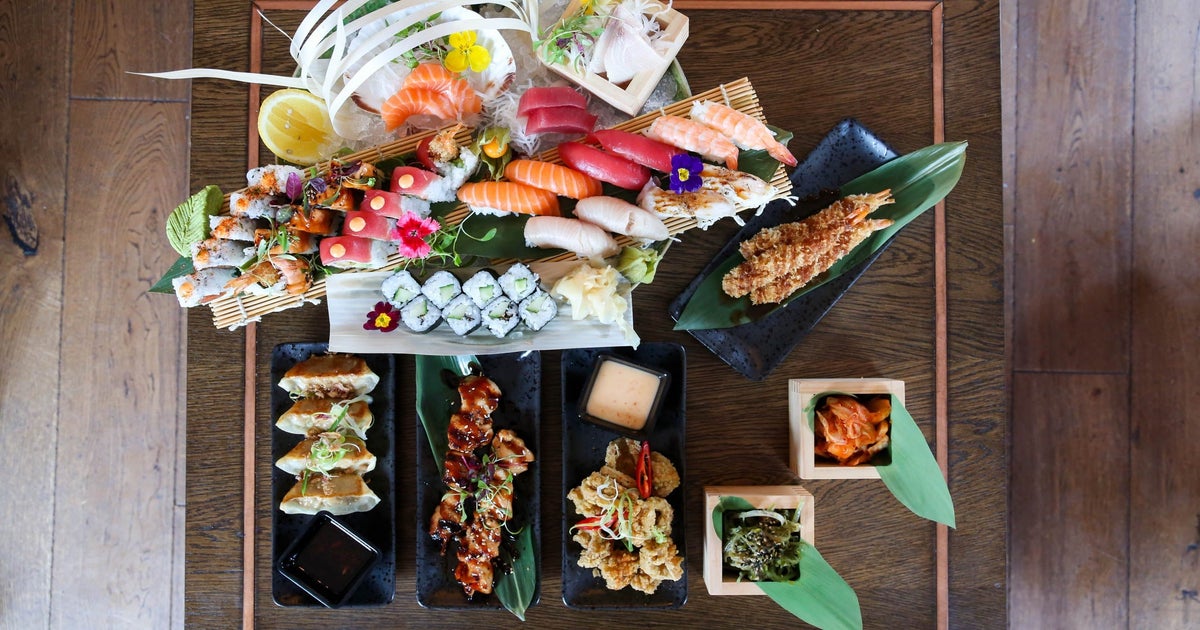 Zumu sushi store