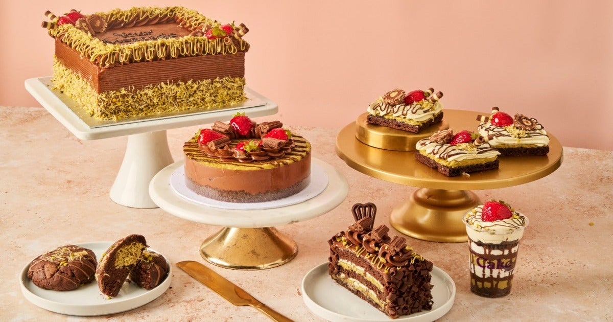 Cake Box - Aberdeen delivery from Ferryhill - Order with Deliveroo