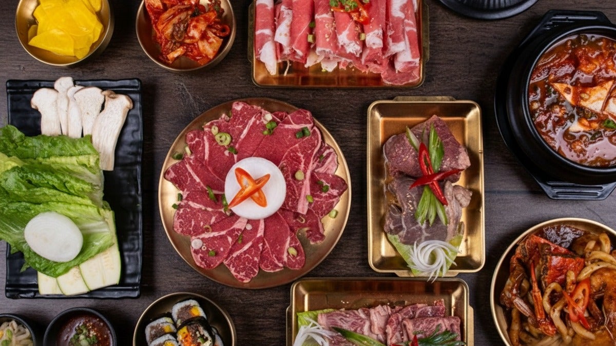 MUKBANG SHOWS RESTAURANT BBQ & SEA FOOD - DEIRA delivery from Dubai ...
