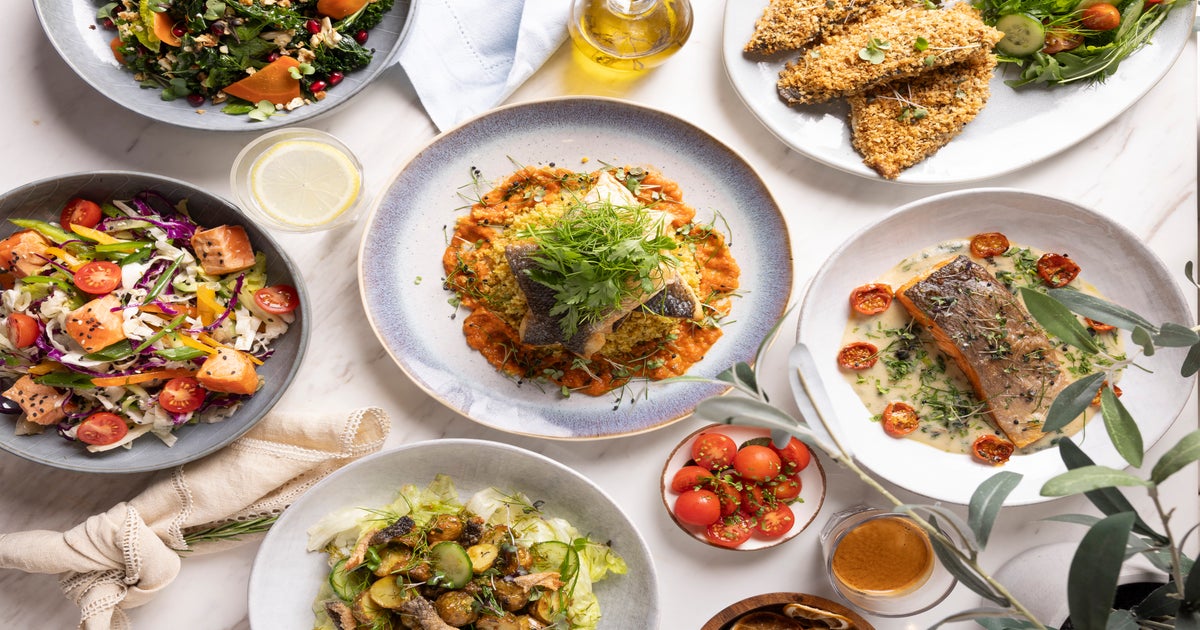 Ellis Cafe delivery from The Palm - Order with Deliveroo