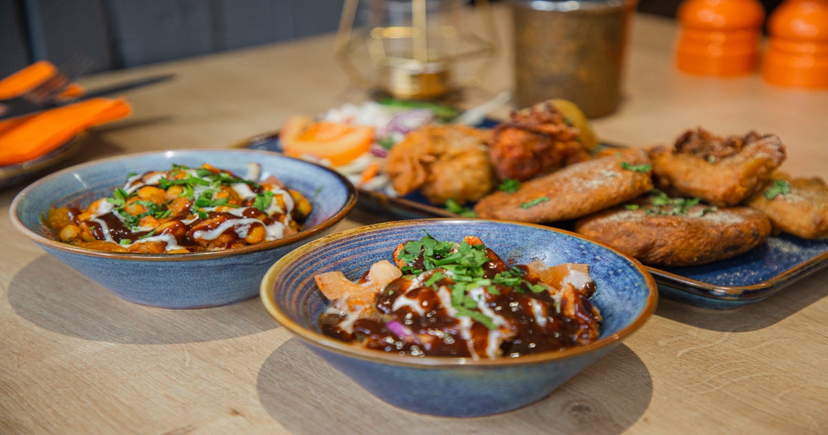 Slumdog - Breakfast - Newington delivery from Holyrood Park - Order ...