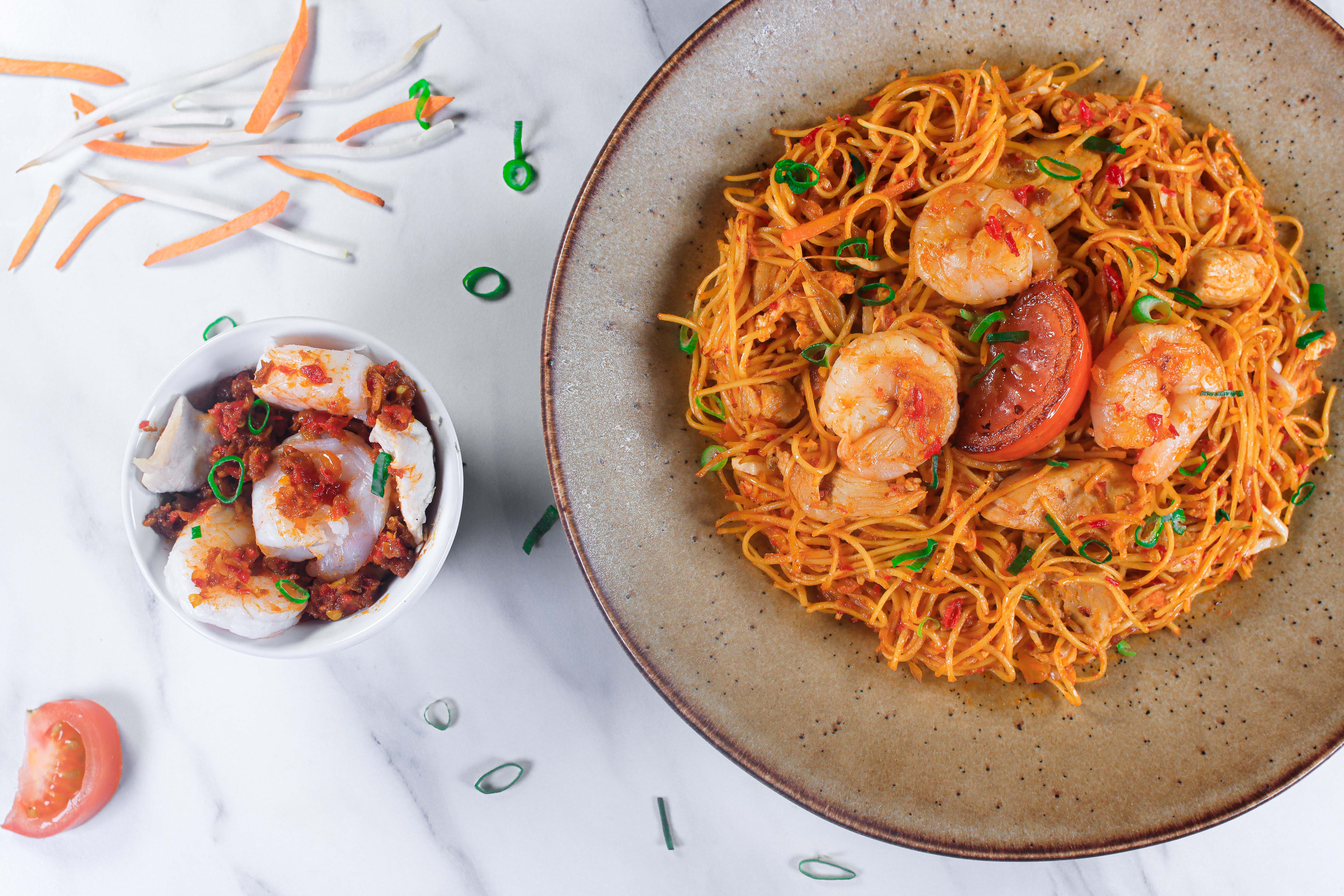 Oodles n’ Oodles delivery from Whitworth Park - Order with Deliveroo