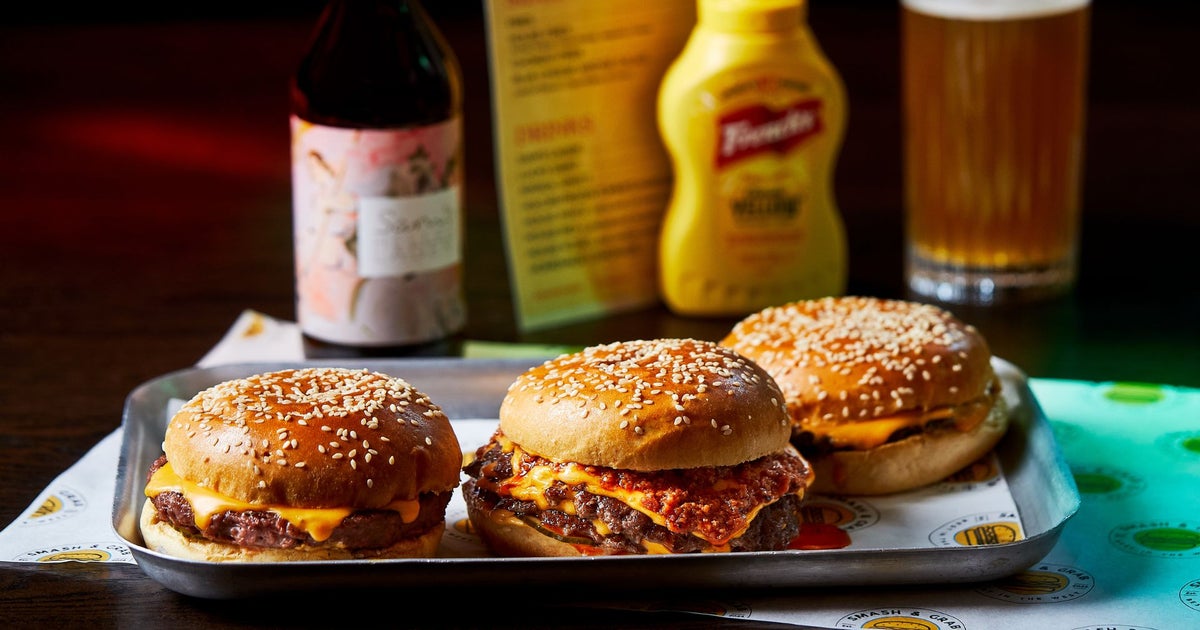 Smash & Grab Burgers from Sam's Kitchen - Hammersmith delivery from ...