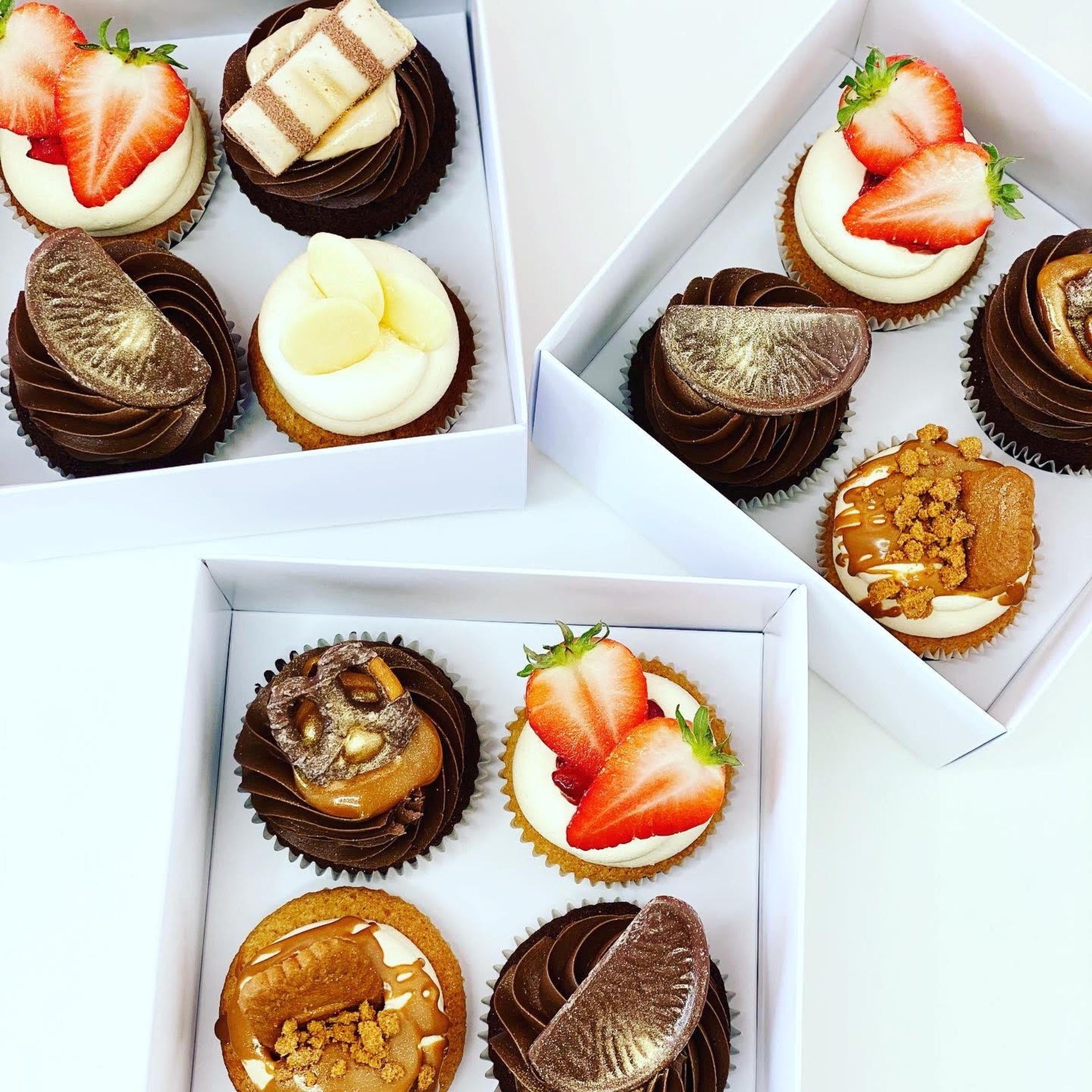 Sarahs Cake Company delivery from Alderney and Tower Park - Order with ...