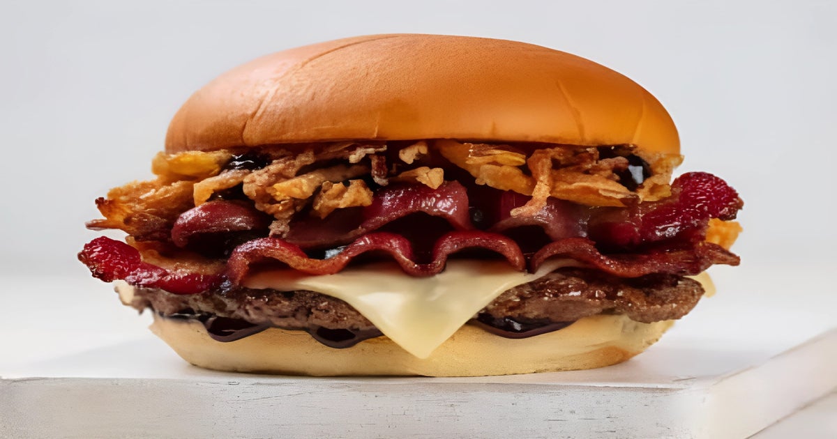 Crush Burger delivery from Ministry Of Islamic Affairs - Order with ...