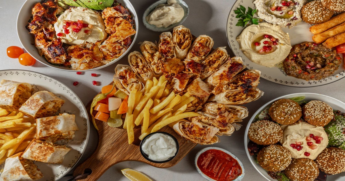 Operation Arabic Shawarma delivery from Marina West - Order with Deliveroo
