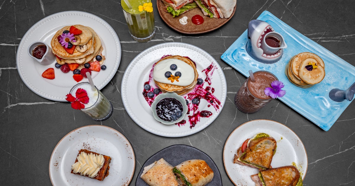 Hummings Cafe and Bar delivery from Esher - Order with Deliveroo