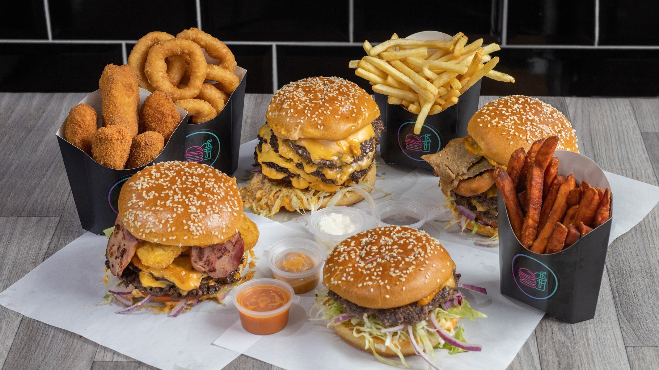 Smash 'N' Shake delivery from Ashton-under-Lyne - Order with Deliveroo