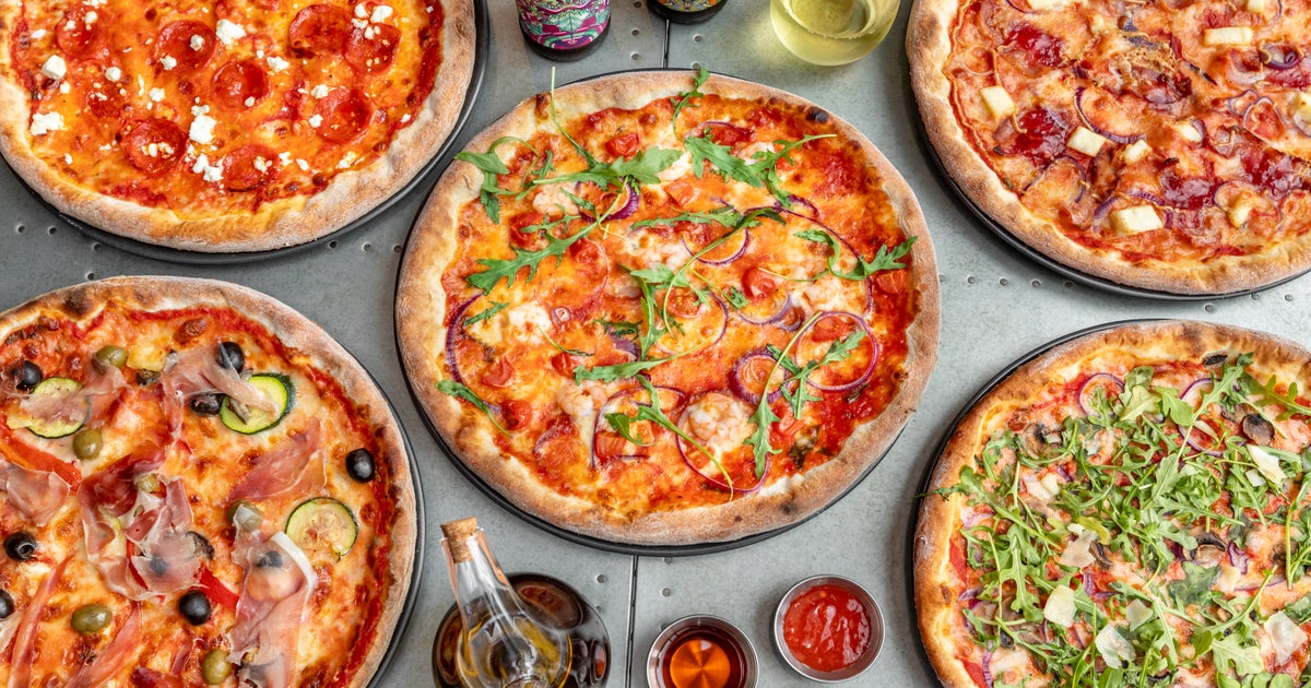 MASTER PIZZA PAU delivery from Pau - centre ville - Order with Deliveroo