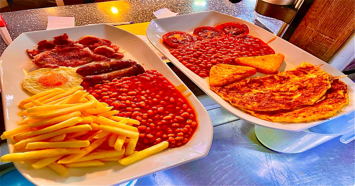 Rosy Lea Cafe - Mordern delivery from Wimbledon - Order with Deliveroo