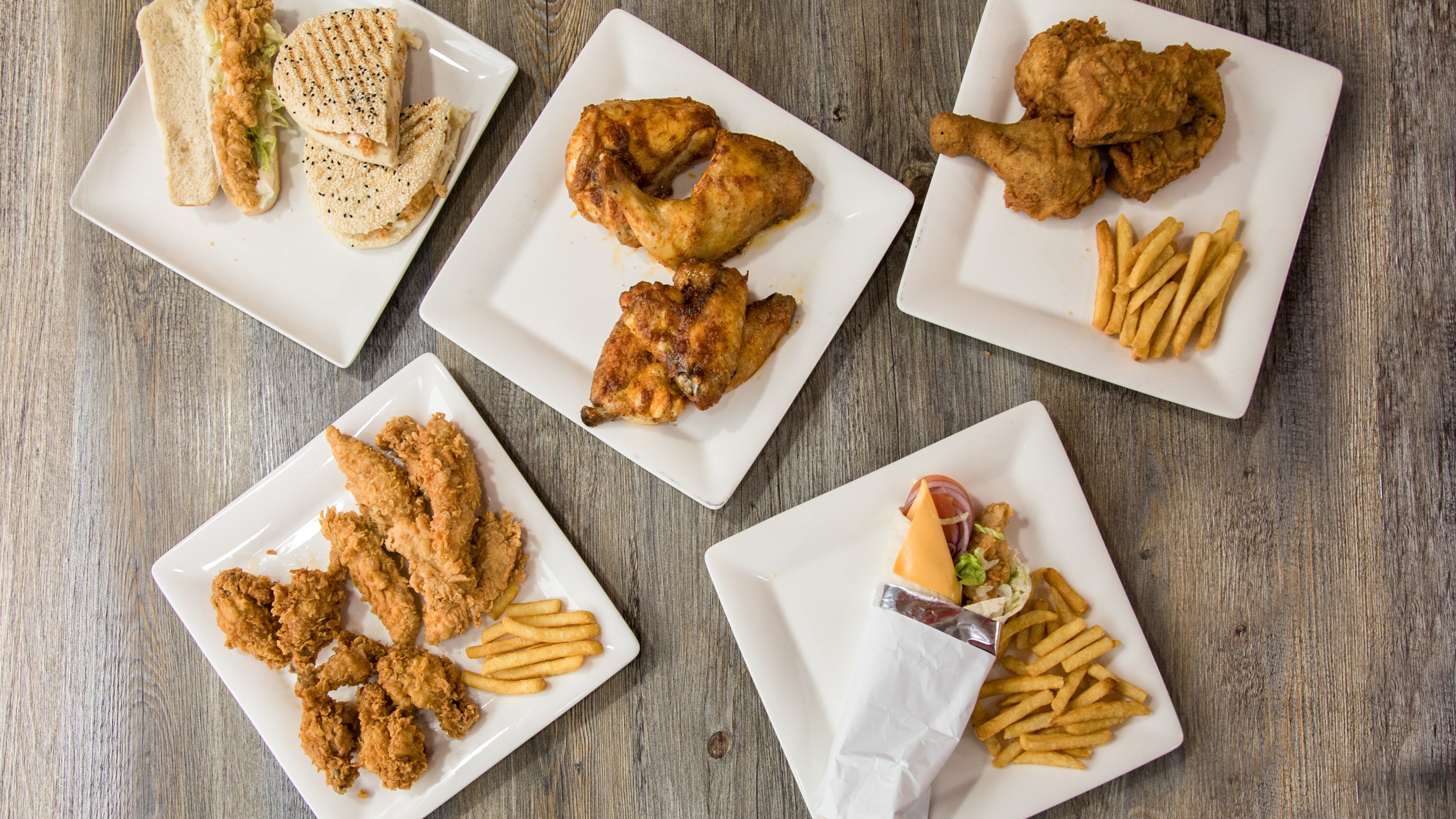 O Chickens livre depuis Esplanade - Université - Commandez avec Deliveroo