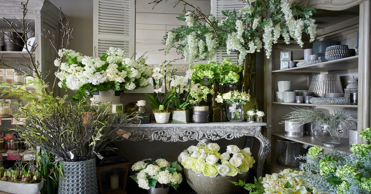 Moonflower - Cobham/ Painshill delivery from Cobham/ Painshill - Order ...