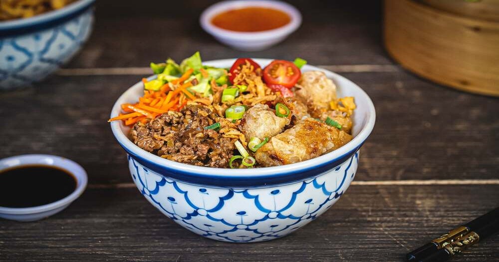 Poke Monster delivery from St-Josse - Order with Deliveroo