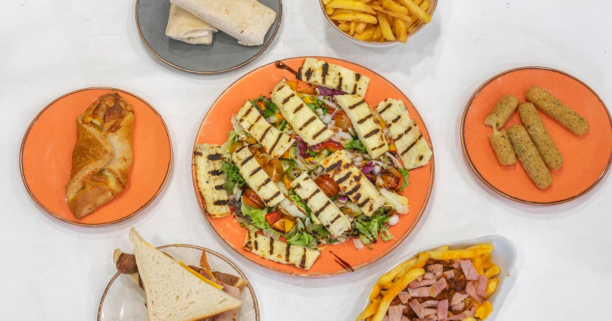 B&D Cafe - Basildon delivery from Basildon - Order with Deliveroo