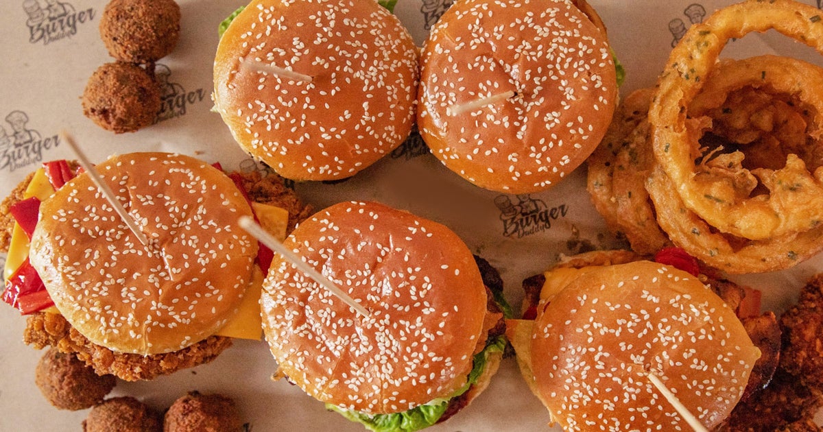 Hi Burger - Banana Block delivery from Oval Stadium - Order with Deliveroo