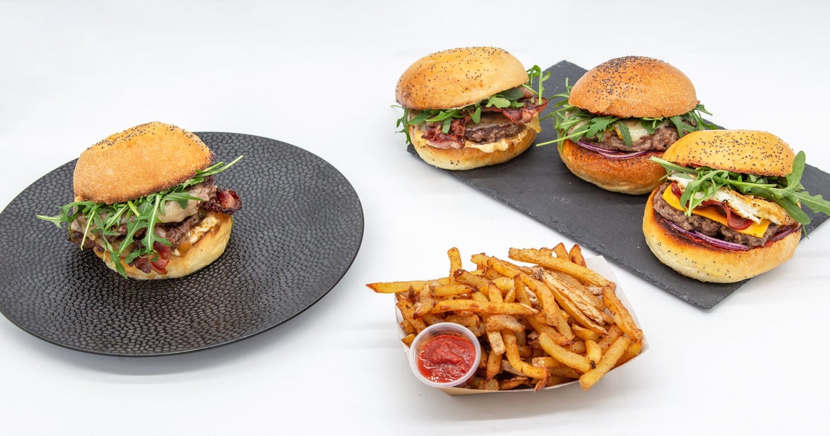 Airstream Burger delivery from Les Arcades - Order with Deliveroo