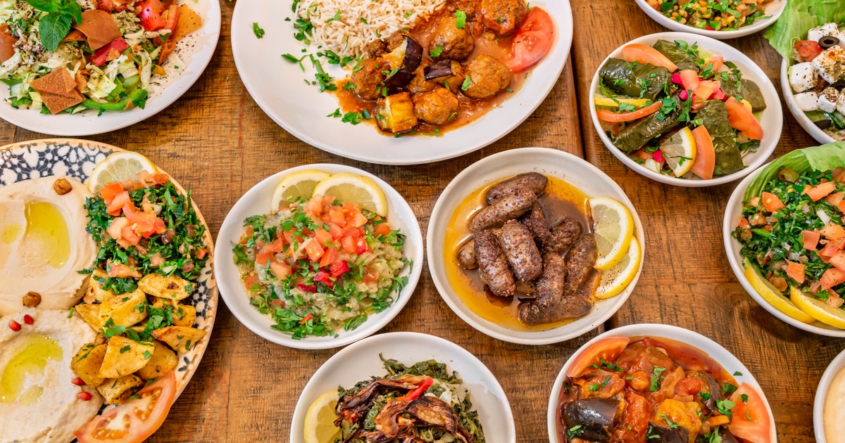 Al Boustan - Montorgueil livre depuis Paris 1er - Louvre - Commandez ...