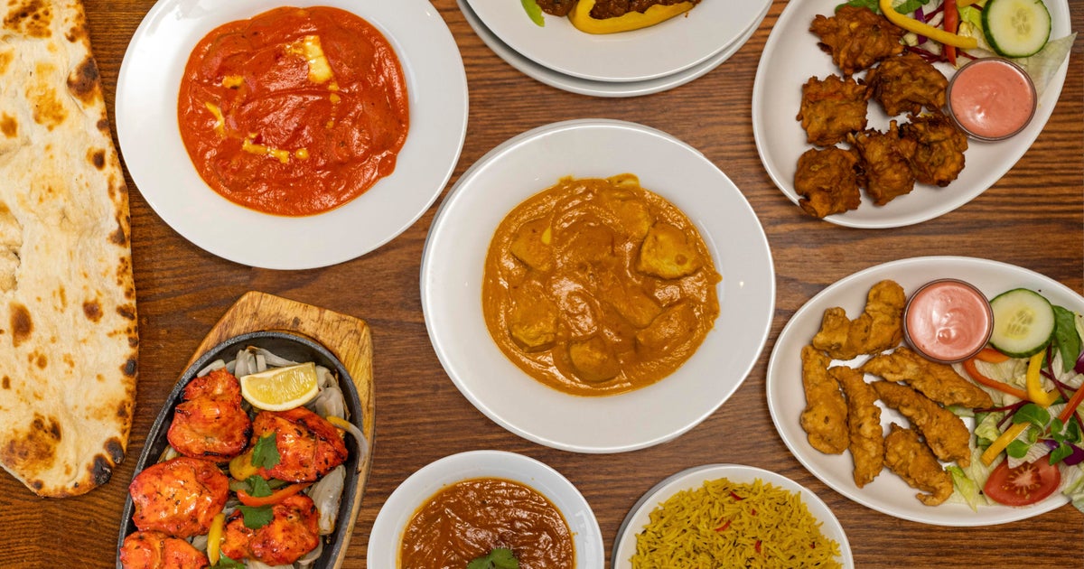 Everest Gurkha livre depuis Korenmarkt - Commandez avec Deliveroo