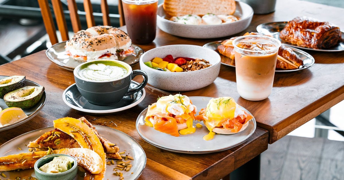 1762 Deli - JLT delivery from J.L.T. - Order with Deliveroo