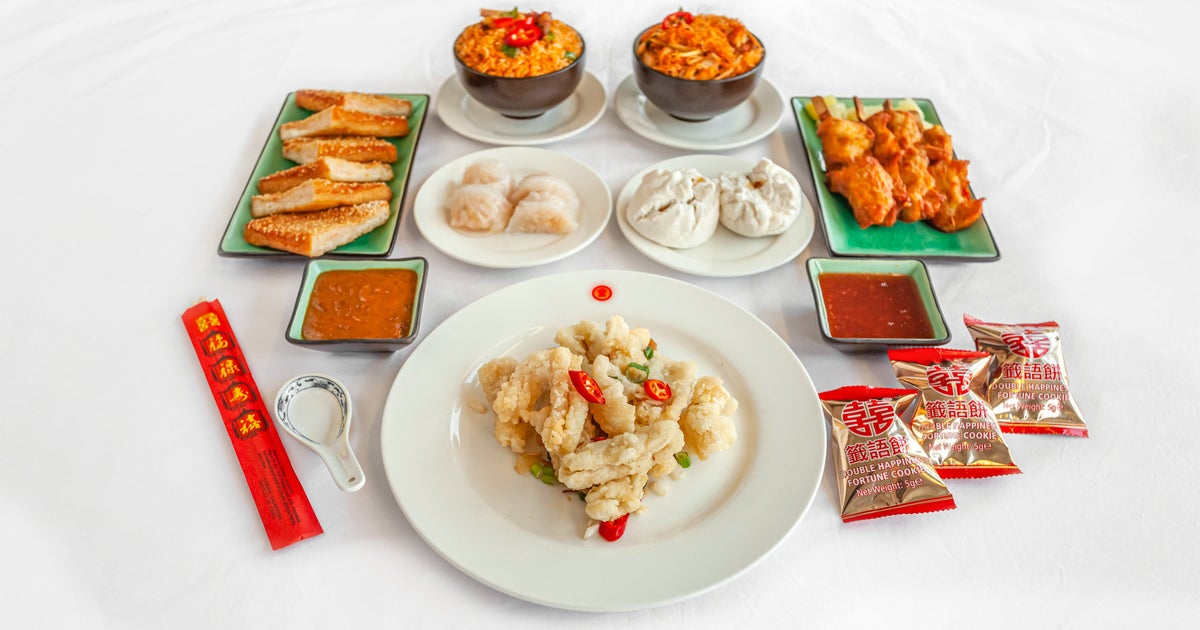 GC Kitchen - Sweet and Sour Chicken - Wimbledon delivery from Wimbledon - Order with Deliveroo