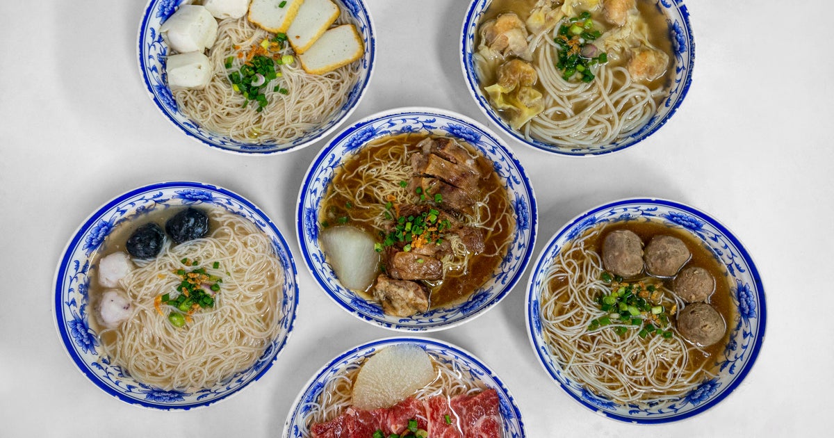 Yummy Noodle Box delivery from Cherry Orchard Hospital - Order with ...