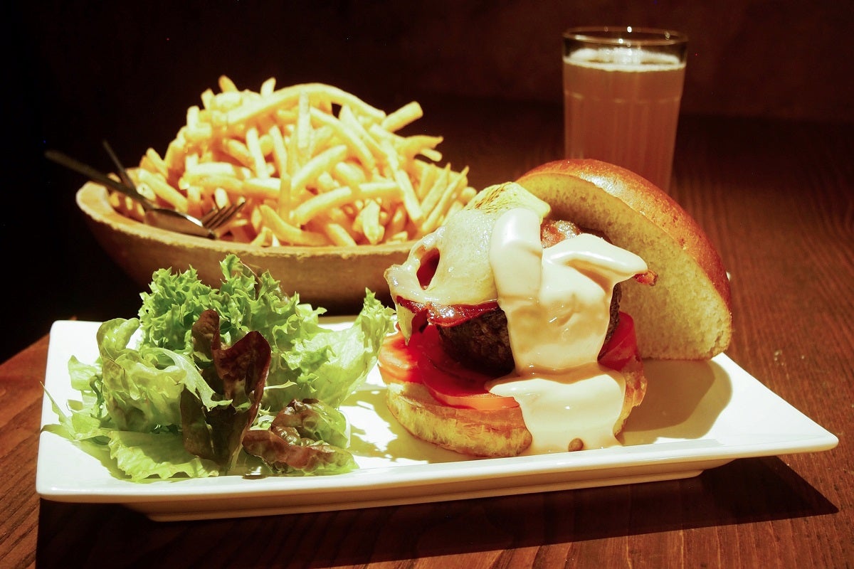 Cafe Med delivery from St John's Wood - Order with Deliveroo