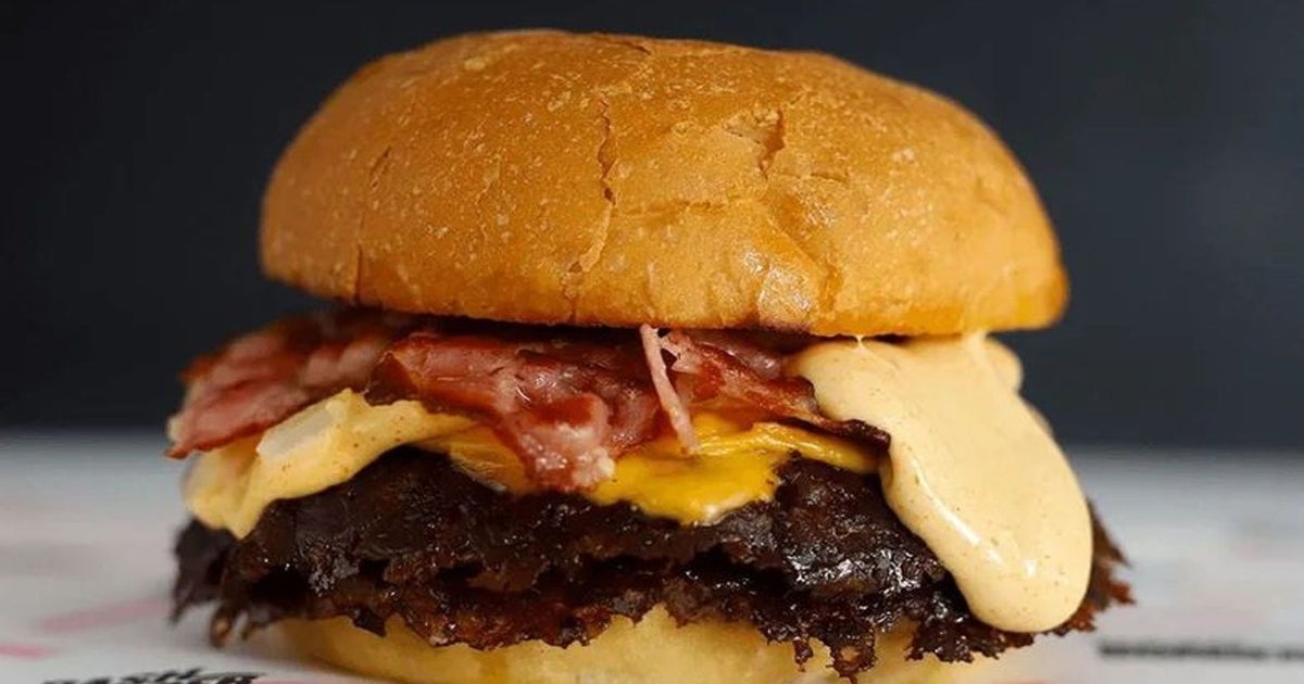 Dash Burger delivery from Dublin 1 - Order with Deliveroo