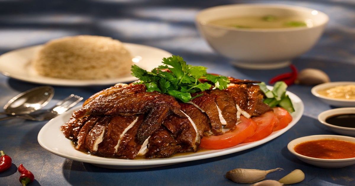 Tong Fong Fatt Chicken Rice - Adam Road Food Centre delivery from ...