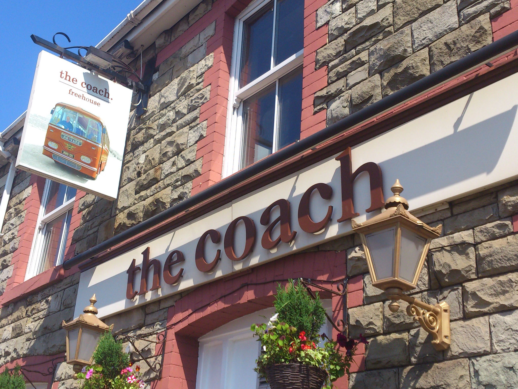 The Coach delivery from Bridgend - Order with Deliveroo