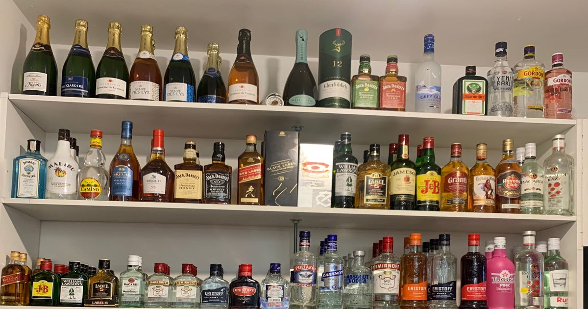 Khanna delivery from Place Dailly - Order with Deliveroo