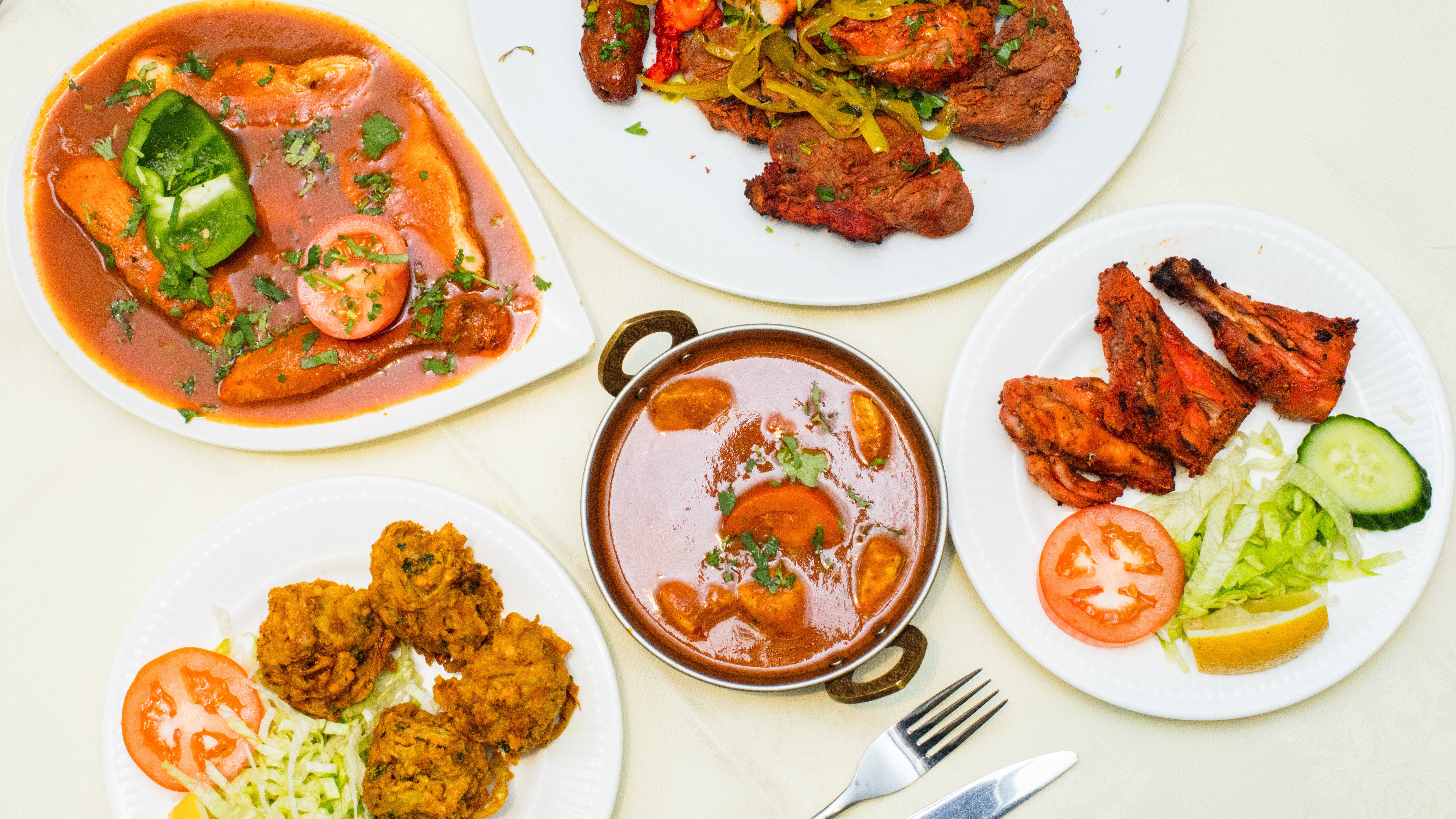 Hampton Spice delivery from Hampton Court - Order with Deliveroo