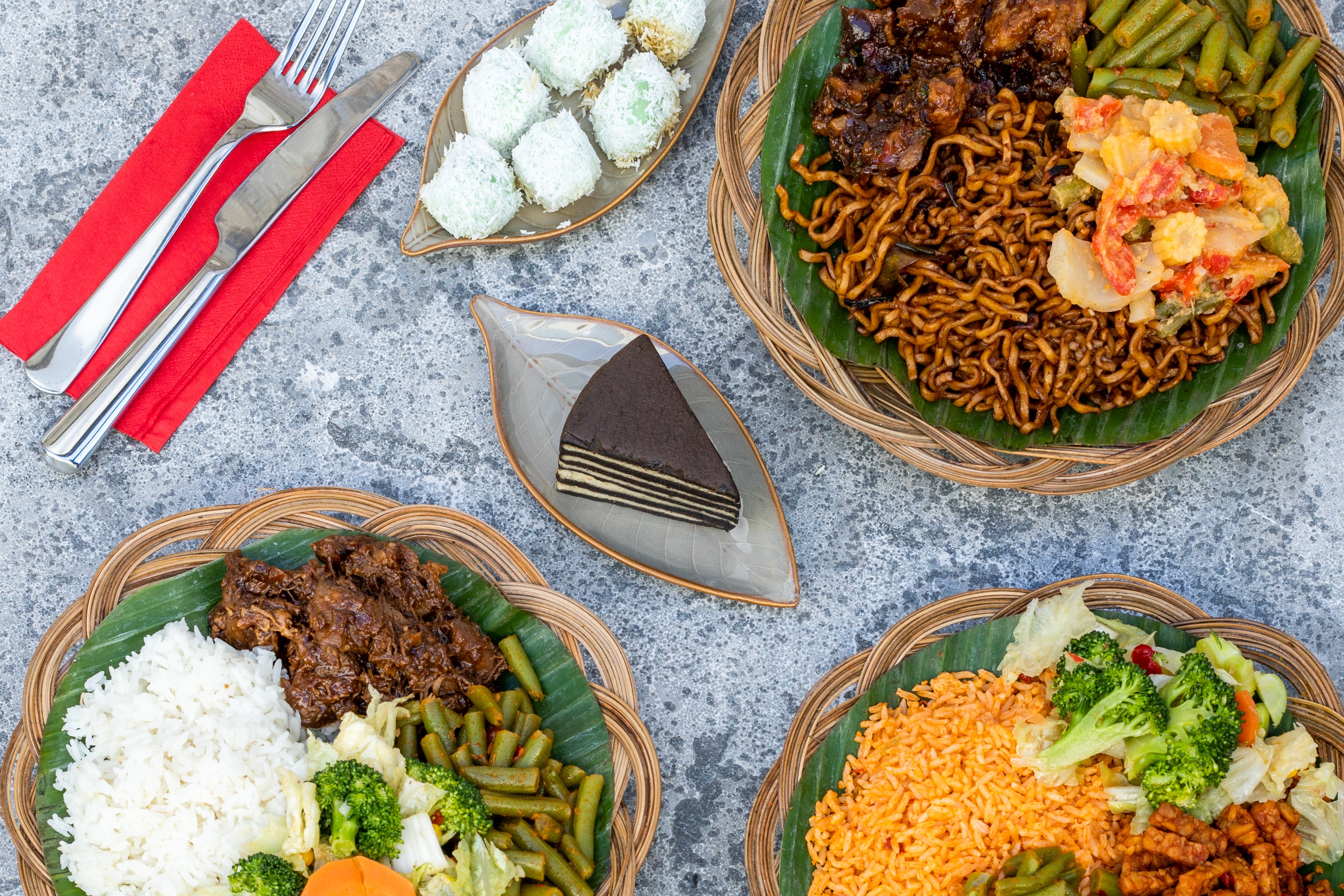 Alif Nasi Padang - Aljunied delivery from Aljunied - Order with Deliveroo