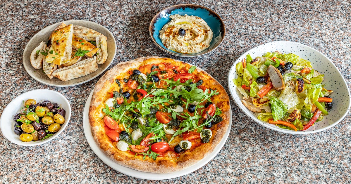 Pizza Fatisa - Wood Green delivery from Bowes Park/ Alexandra Palace ...