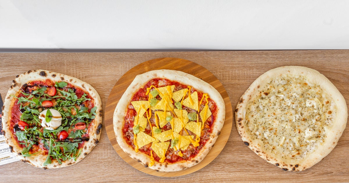 Felicita Pizza livre depuis La Rode - Commandez avec Deliveroo