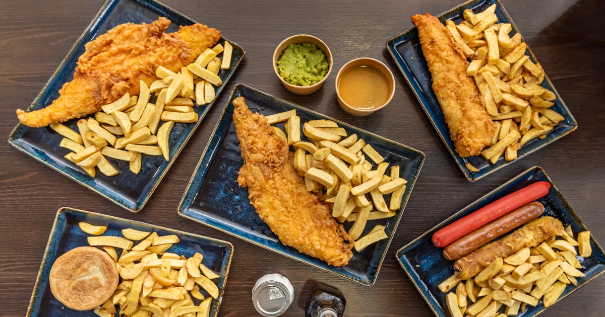 Andrews Fish Bar (HRF) - Ware delivery from Ware - Order with Deliveroo