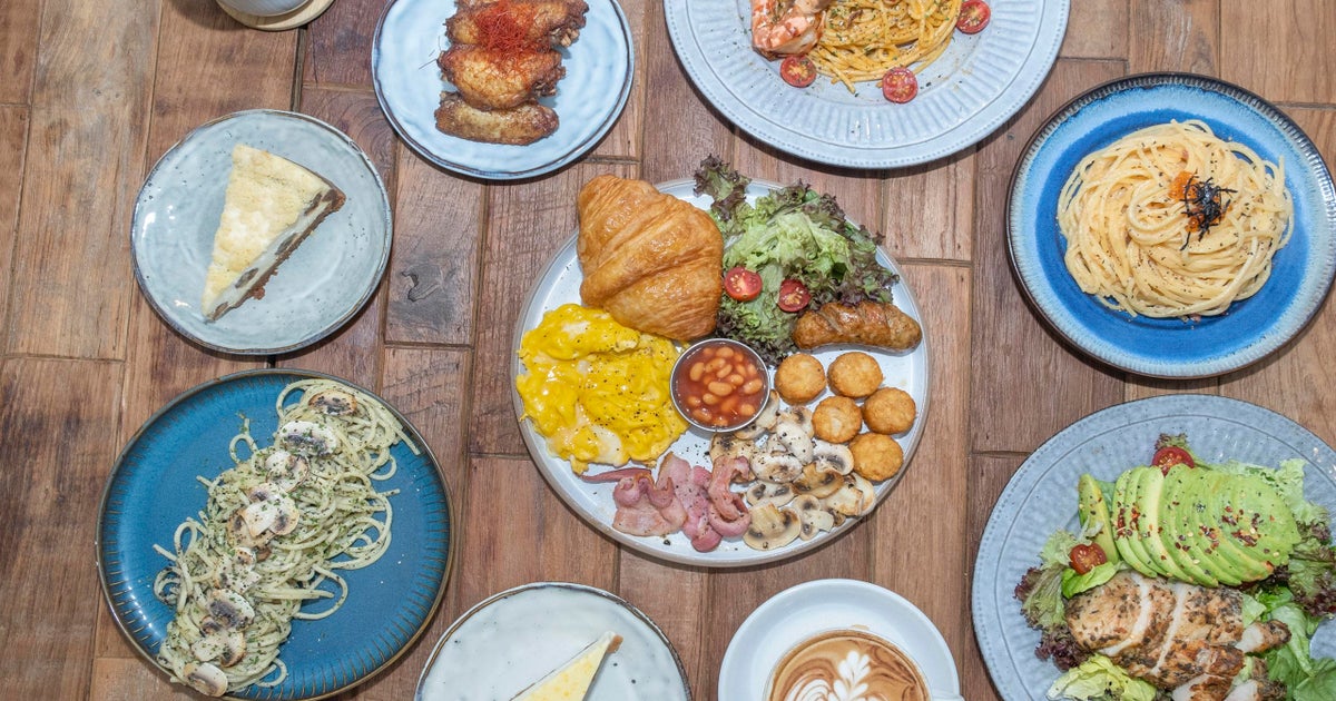 The Bench delivery from Al Bandar - Order with Deliveroo