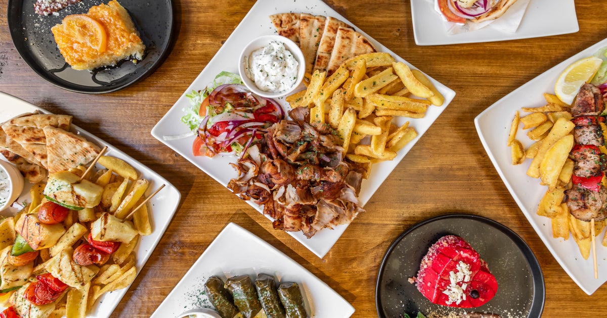 Pitta Fan - Roundhay delivery from Roundhay and Oakwood - Order with ...