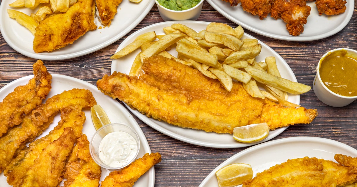 Hooked Traditional Fish & Chips - Westmount delivery from Eltham Park ...