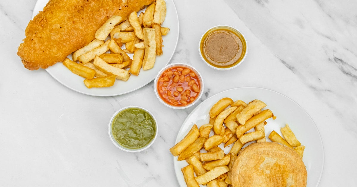 Dolphin Fish Bar - Clowne delivery from Clowne Main - Order with Deliveroo