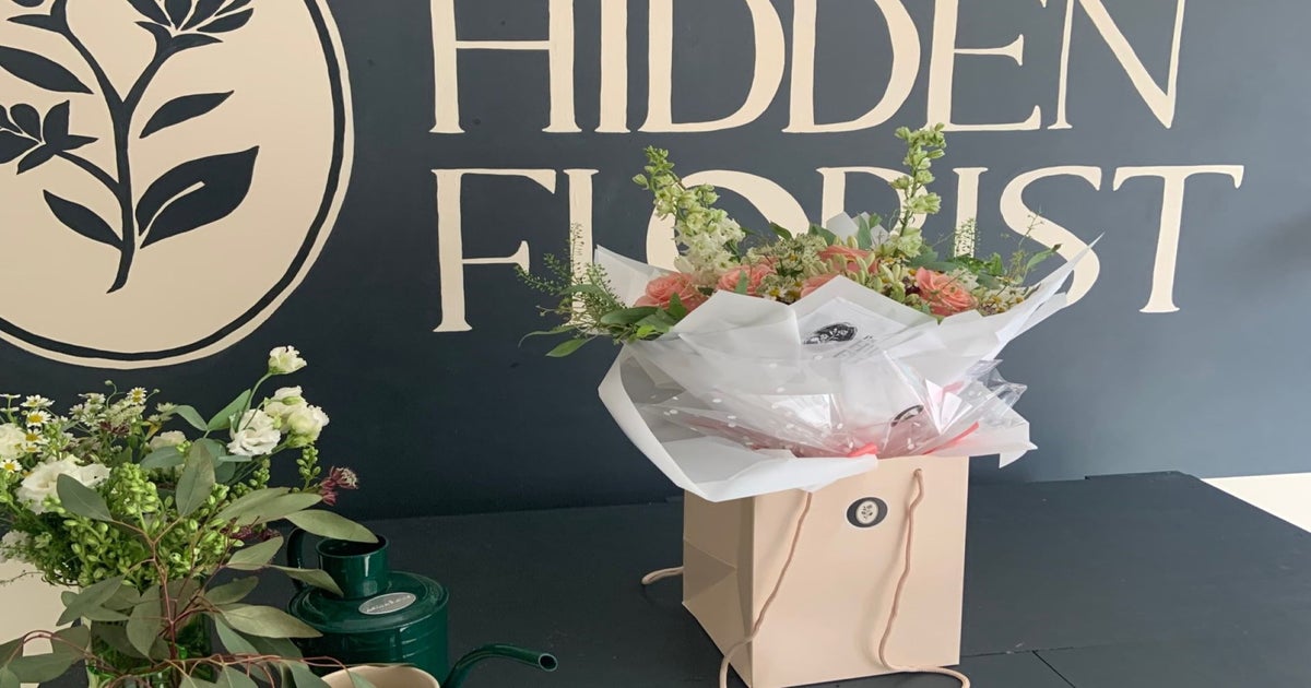 The Hidden Florist - Byfleet delivery from Byfleet - Order with Deliveroo