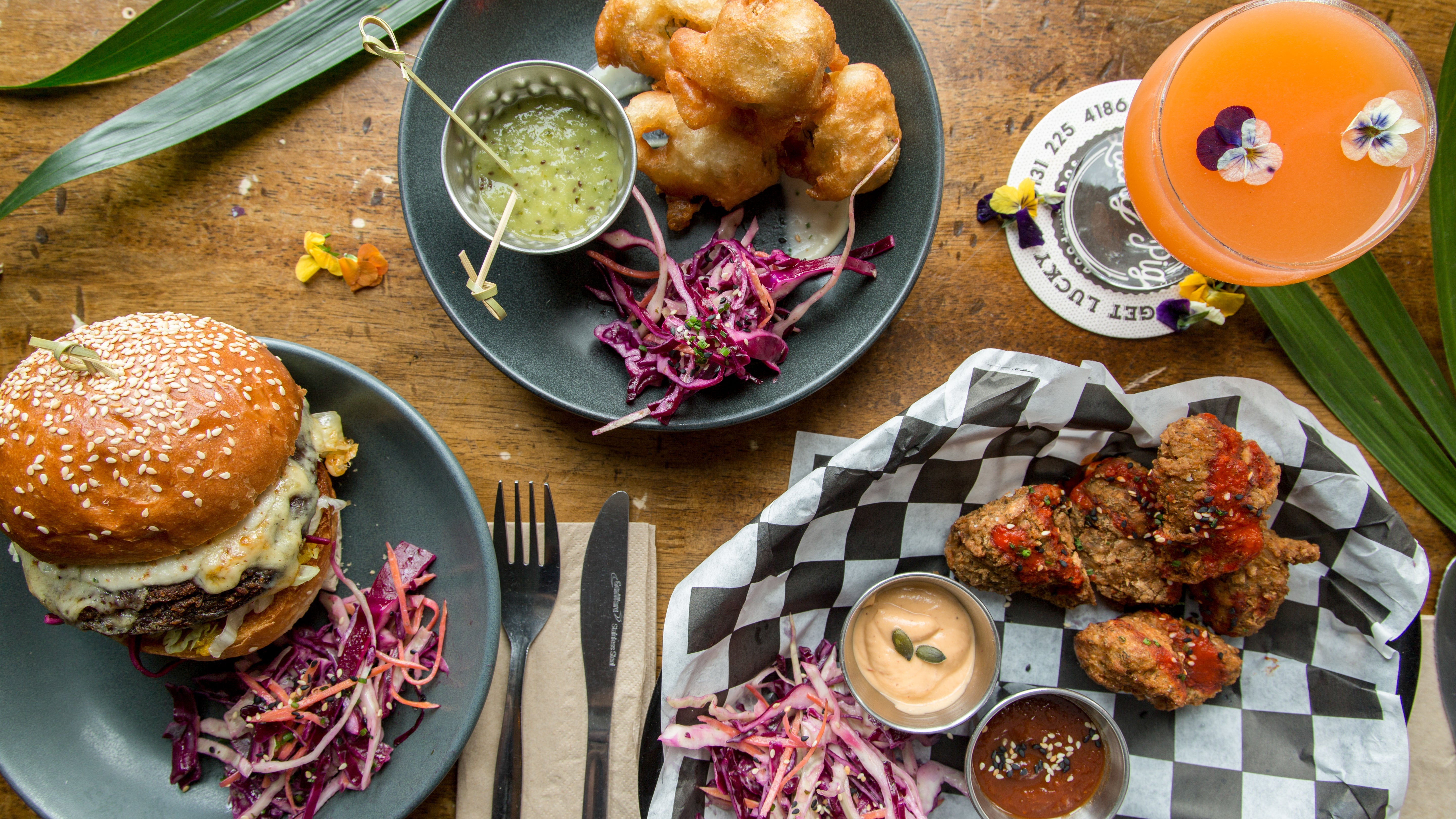 Lucky Pig @ Paradise Palms delivery from Old Town - Order with Deliveroo