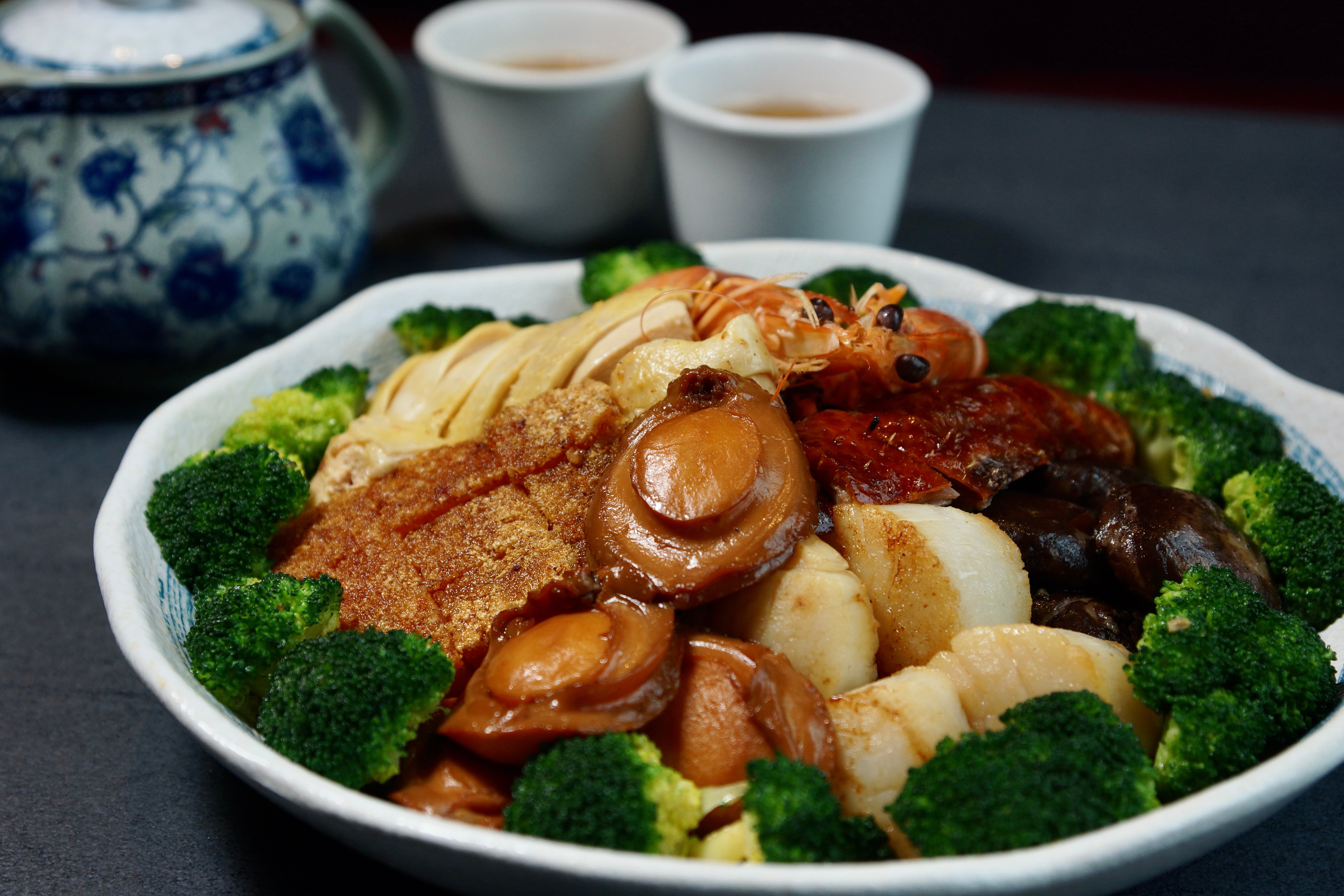 Pearl Liang 漂亮 delivery from Paddington - Order with Deliveroo