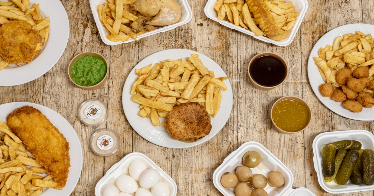 Fryer Tucks - Canterbury delivery from Martyrs Field - Order with Deliveroo