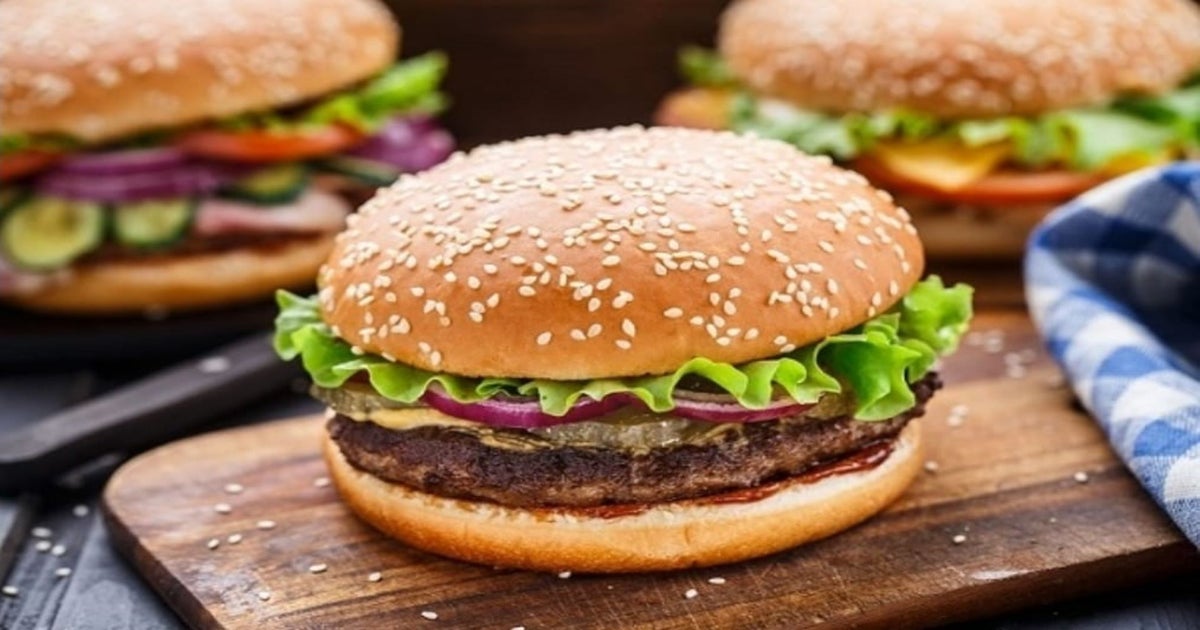 Strike burger delivery from Angers - Centre Ville - Order with Deliveroo