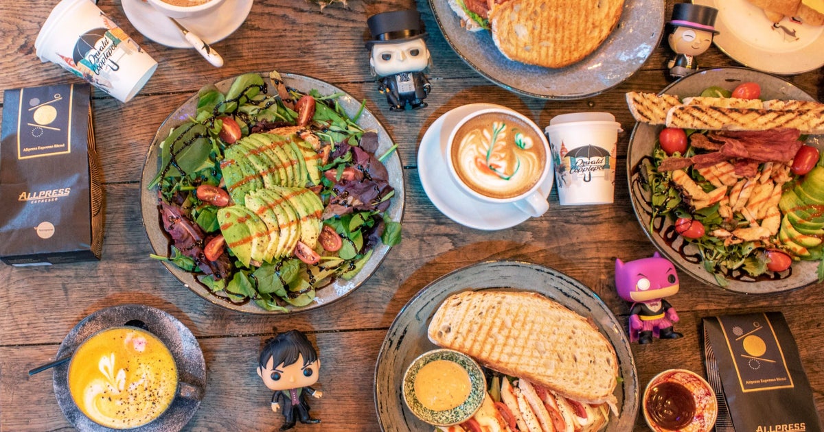 Moo Moo's Coffee Shop - Llanishen delivery from Llanishen Reservoir ...