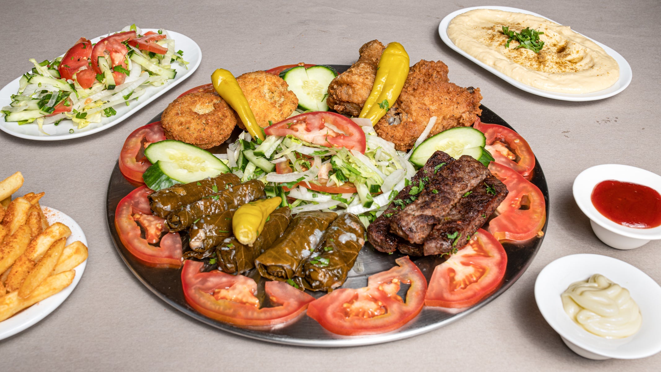 Sewar Snack-Resto delivery from Centrum - Order with Deliveroo