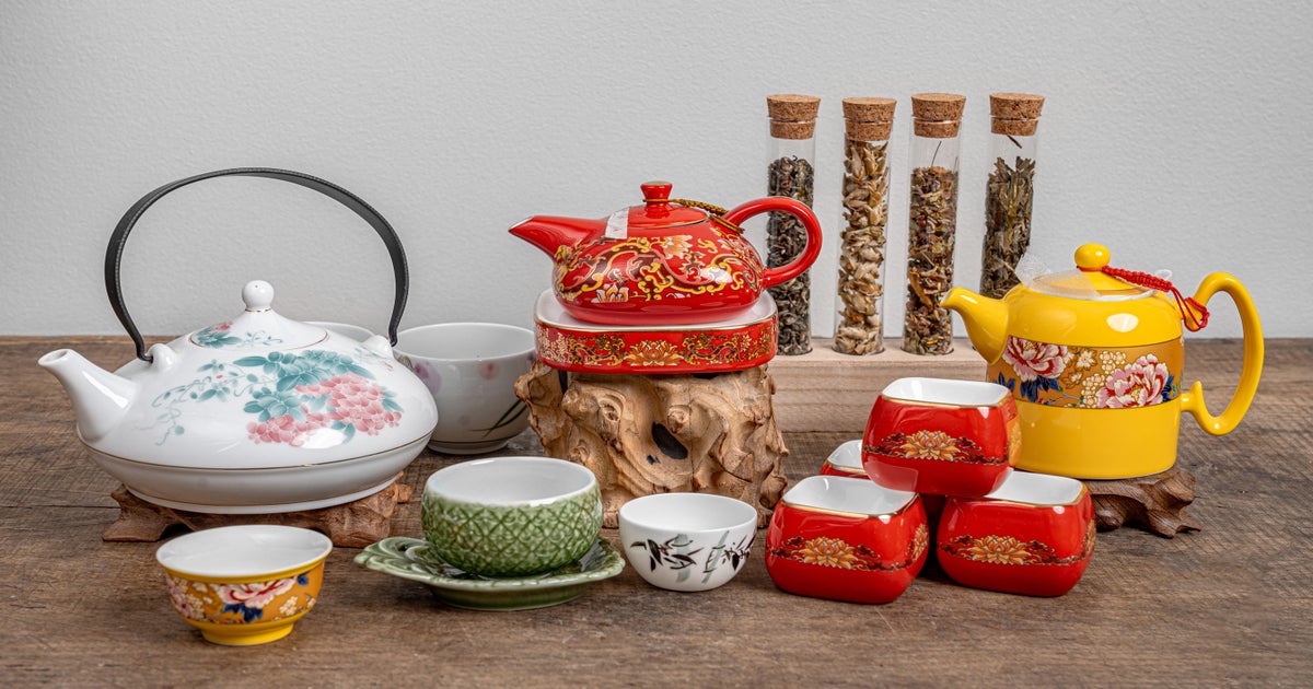 Japan Tea House delivery from Ste-Catherine - Order with Deliveroo