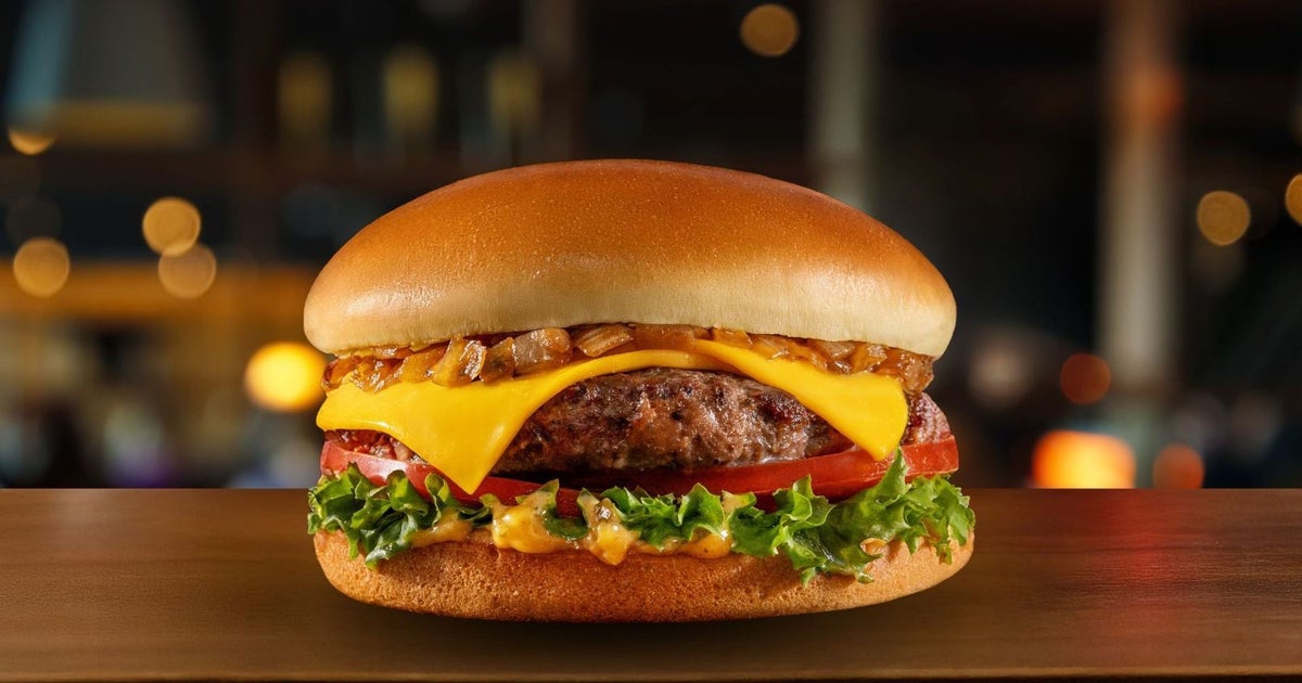 Hals Burger by Chef Hala Ayash delivery from Al Wahdah - Order with ...