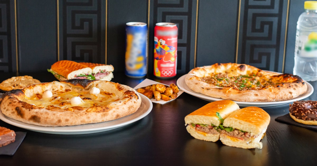 EZDAN food house delivery from La Riche - Order with Deliveroo